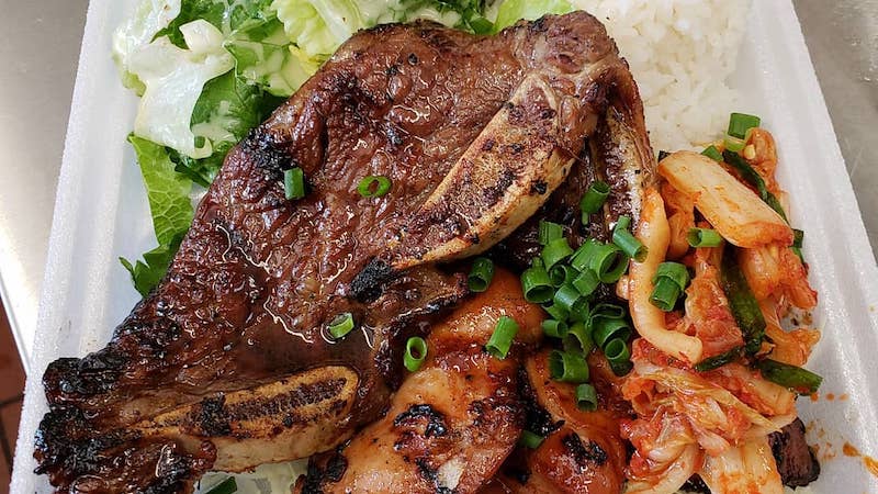 Where to Find the Best Plate Lunches on Oahu - Hawaii Islander